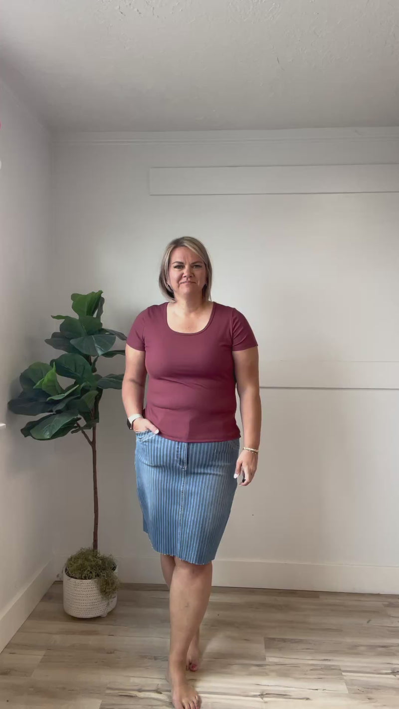 Plus Size Clothing & Fashion for Women Sizes 1x-3x Modest Molly